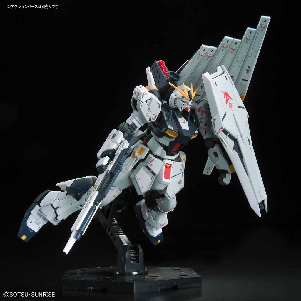 RX-93 NU GUNDAM "CHAR'S COUNTERATTACK", BANDAI RG – GUNDAM COMPANION